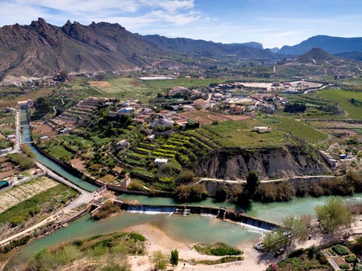 Panorámica del río Segura a su paso por Abarán
